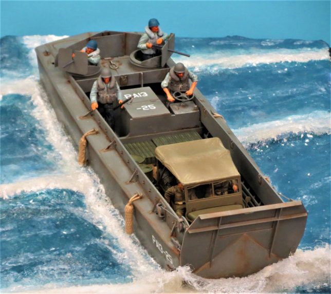 LCVP Diorama | Hub Hobby Shop